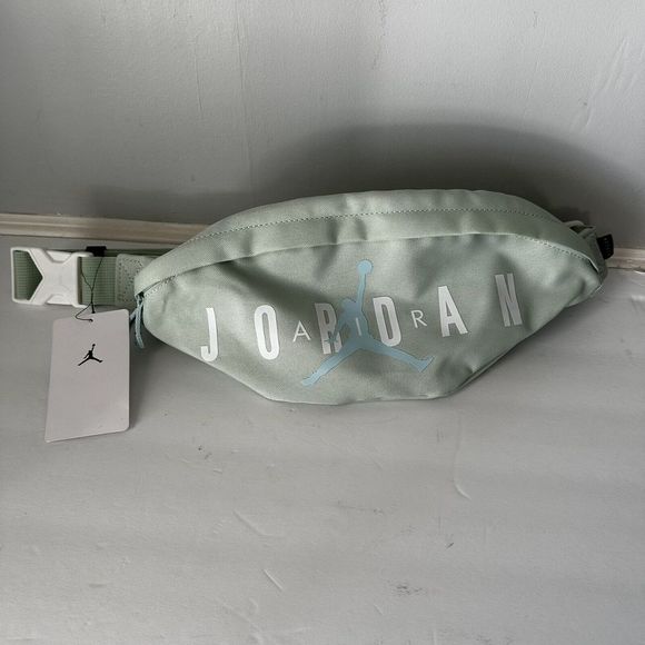 Jordan | Bags | Nike Air Jordan Fanny Pack Hip Waist Belt Mint Green ...